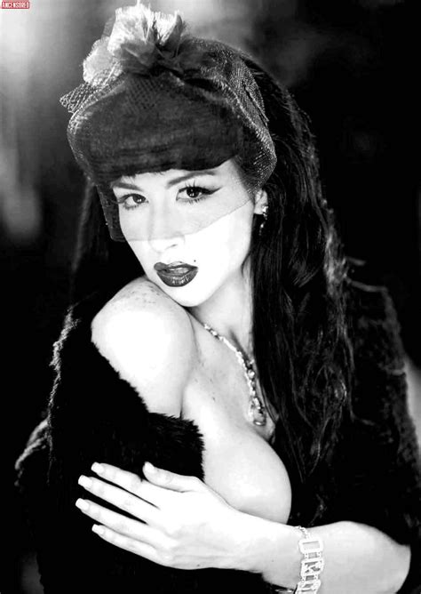 Diosa Canales Nude Pics Page 1