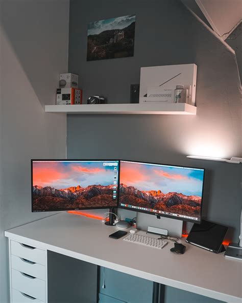 키스미미 공간활용 데스크테리어 데스크세팅 힐링데스크 Desksetup 책상꾸미기 재택근무