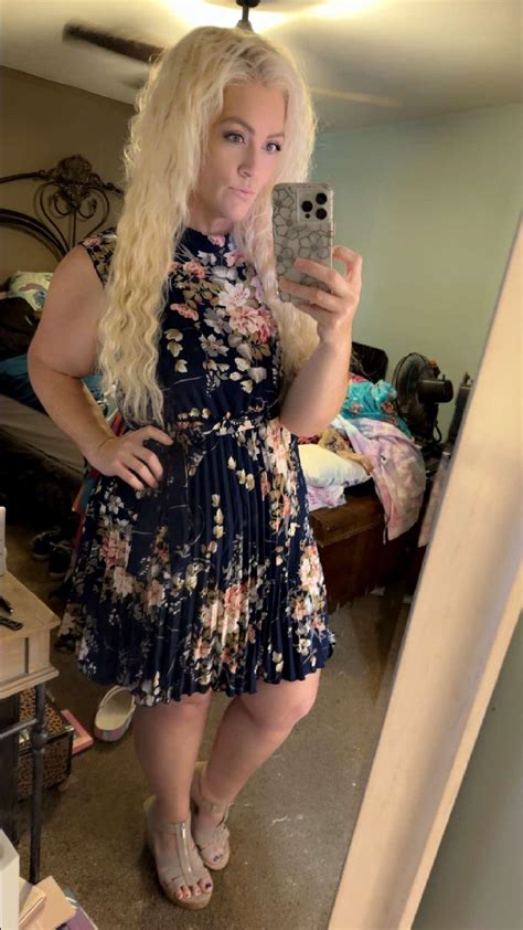 New Work Outfit R Cougars And Milfs Sfw