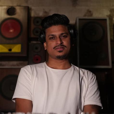 K R I S H M U S I C Dj Krish Official • Threads Say More