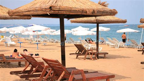 Къпане при червен флаг в Испания може да ни струва до 1500 евро Новини бг