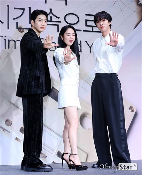 너의 시간 속으로 강훈 전여빈 안효섭 1998년 시간 속으로 오마이뉴스