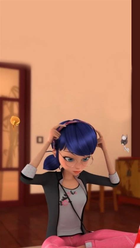 Katie Johnson Adlı Kullanıcının Miraculous Ladybug Comic Panosundaki Pin Uğur Böcekleri Kara