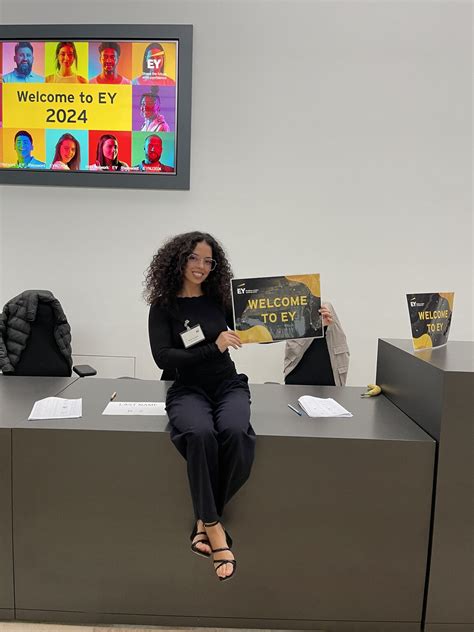 Amel Allaoua On Linkedin Eyday Welcometoey Teamwork Eyluxembourg