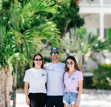 Keys Deep Apparel Sets Anchor In Islamorada Keys Life Magazine