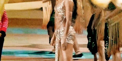 تسريب الصور الأولى من فيلم كاترينا كيف الجديد مجلة هي