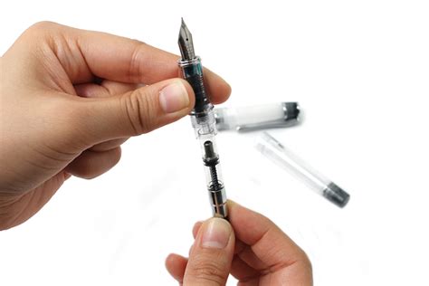 Как использовать конвертер для перьевой ручки. Инструкция