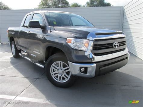 2015 Magnetic Gray Metallic Toyota Tundra Sr5 Double Cab 106426127