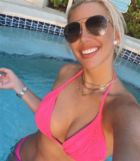 Savannah Chrisley Bikini Photos Sexiest Swimsuit Pictures Life And Style