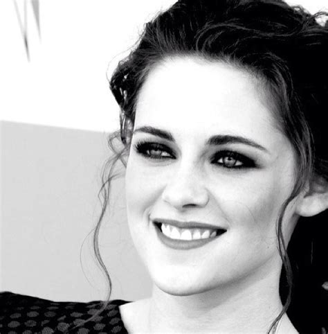 Pin By Iris Gallardo On K R I S T E N S T E W A R T K Stew Kristen