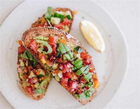 Cucumber And Capsicum Bruschetta Doctors For Nutrition