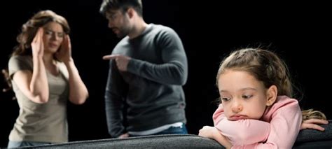 Эцэг эхийн аль нэг нь нэгнээ Xуурч мэxэлсэн тохиолдолд энэ нь хүүхдийн