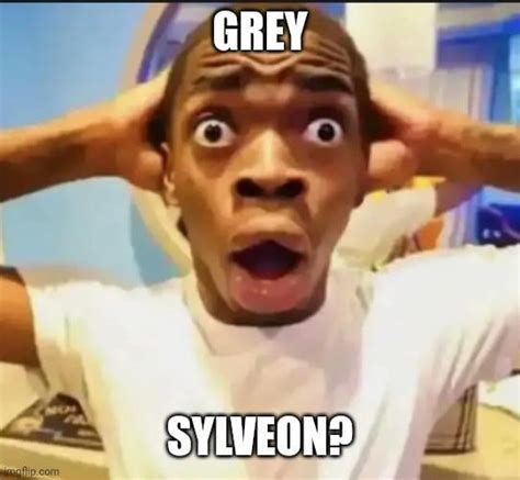 King Sylveon R Eevee