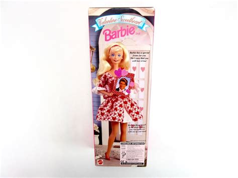 Vintage 1995 Mattel Valentine Sweetheart Barbie No 14644 Nrfb