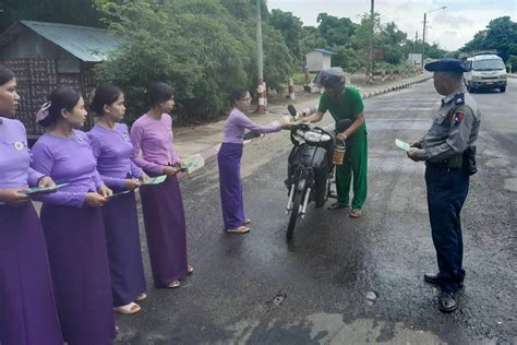 မင်းဘူးစကုမြို့နယ်၌ လူကုန်ကူးမှုတားဆီးကာကွယ်ရေး ဗီနိုင်းပိုစတာ စိုက