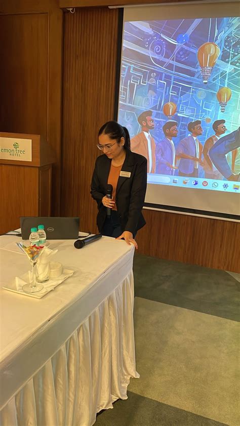 Deepika Verma On Linkedin Confidence Smmart Thursdaythoughts