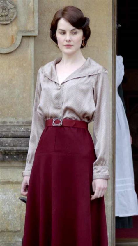 Lady Mary Crawleys 12 Best Costumes From Season 2 Of Downton Abbey