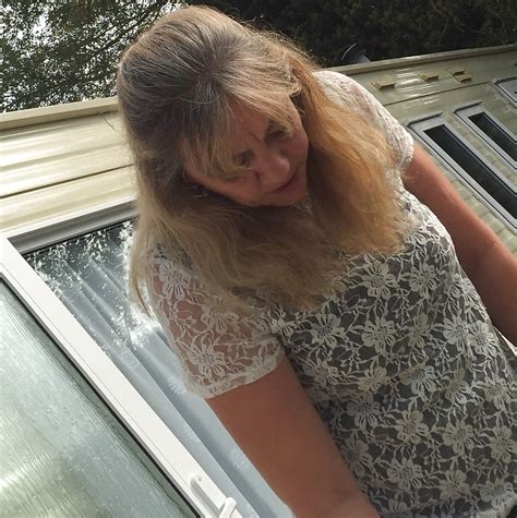 Uk Mature Amateur Milf Slag Me Photo