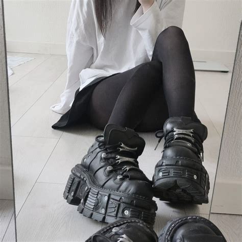 Pin Di Elinenuman Su Outfits 0 Nel 2024 Sfondi Carini Carini