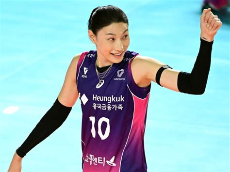 김연경 이번엔 진짜 우승하나흥국생명 역대급 출발 정관장 잡고 파죽의 개막 8연승