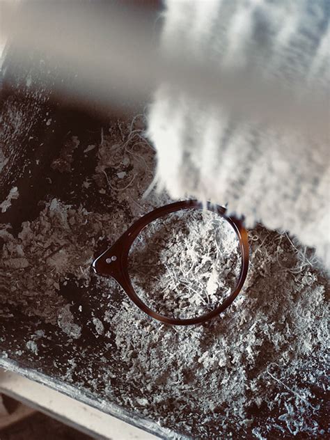 Bespoke Glasses Banton Frameworks On Behance Bespoke Glasses Banton Frameworks On Behance