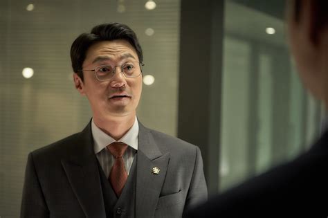 쇼박스 아부 그거 어떻게 하는 건데 가 바로 알려드림 👈 ﾟヮﾟ👈 이것만 따라하면 사회생활 만렙 고수 인정 로비 영화로비 4월2일극장대개봉 하정우 김의성