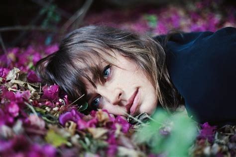 Premiere Heather Woods Broderick Mama Shelter Clash Magazine Music News Reviews And Interviews