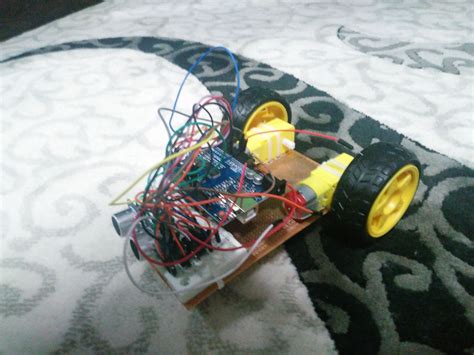 Arduino Ile Engelden Kaçan Robot Yapımı