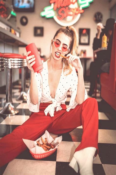 Vintage Photoshoot Outfit Ideas At Tahlia Noelia Blog