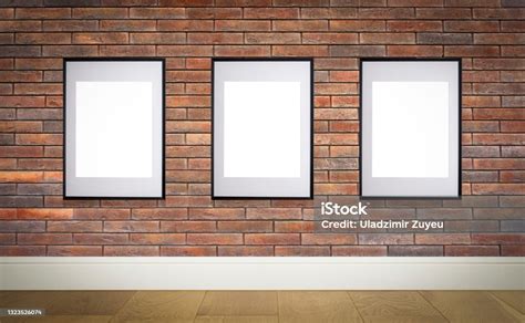 내부 벽의 포스터 프레임을 모의합니다 홈 룸 이나 사무실 인테리어에 벽돌 로프트 벽에 포스터 또는 사진 이미지에 대 한 흰색 프레임 0명에 대한 스톡 사진 및 기타 이미지