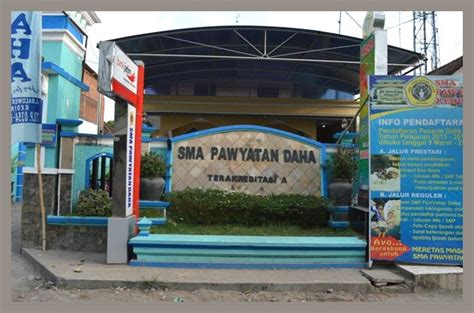 Sma Pawyatan Daha Kediri ~ Kedirikadiri Menjelajah Kediri Raya
