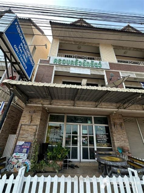 ขายตึกแถว 3 ชั้น ทำเลดี ติดถนนวงแหวนรอบกลาง ใกล้บิ๊กซี ต แม่เหียะ เมืองเชียงใหม่ ขาย 6 750 000