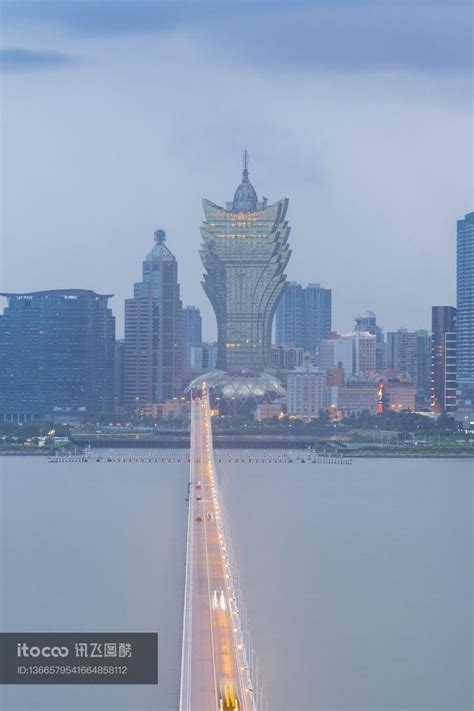 建筑，现代建筑，桥梁 讯飞图酷 正版图片素材库 让内容更有价值