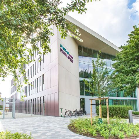 Contact Class 5 Photonics