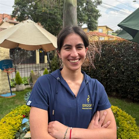 Lina Maria Trujillo Castro Profesional En Ergofis Bienestar