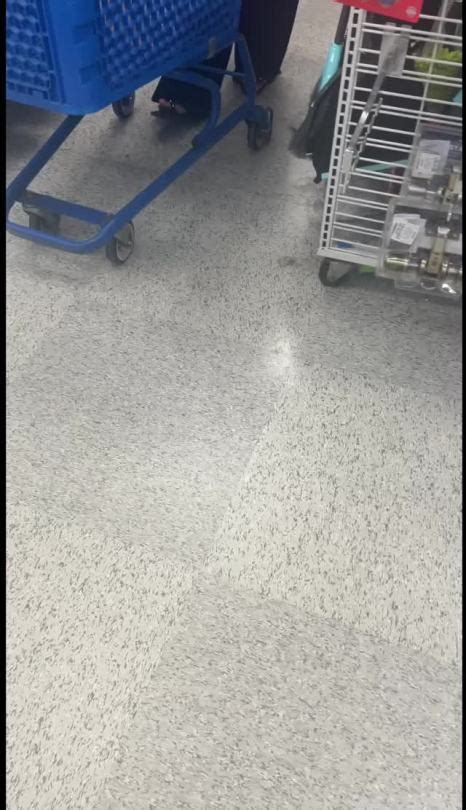 Watch Me Save This Granny By Smacking A “spider” O Tumbex