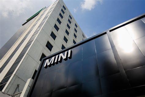 Mini Ph Unveils Biggest Showroom In Bgc