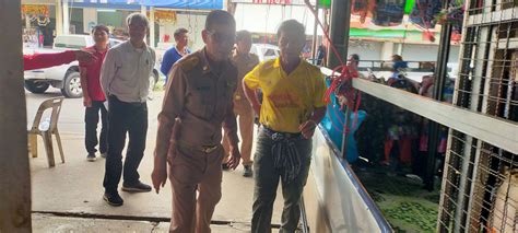 นายคมณ์เดช โสมรักข์ นายกฯเทศมนตรี นายสมาน วงค์สามารถ รองนายกเทศมนตรี นายโกมินทร์ กาฬสุวรรณ นาย