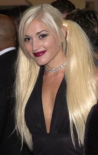 Gwen Stefani Nue Photos Biographie News De Stars Les Stars Nues