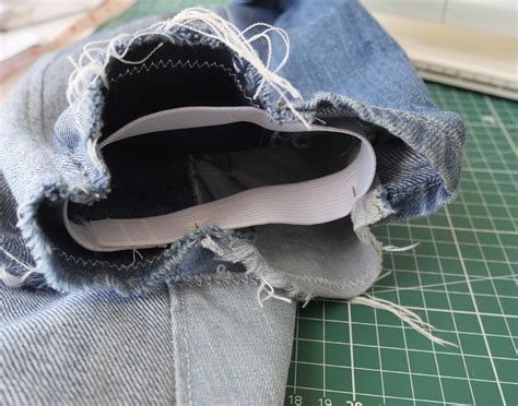 How To Sew Elastic Directly To Fabric The Creative Curator
