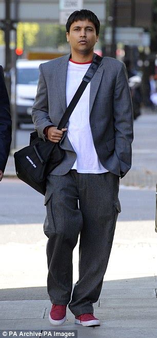 Hound Of Hounslow Trader Who Helped Spark Wall Street Crash Will Be Extradited Daily Mail Online