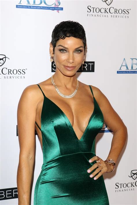 Nicole Murphy Got Them Titties On Of The Day