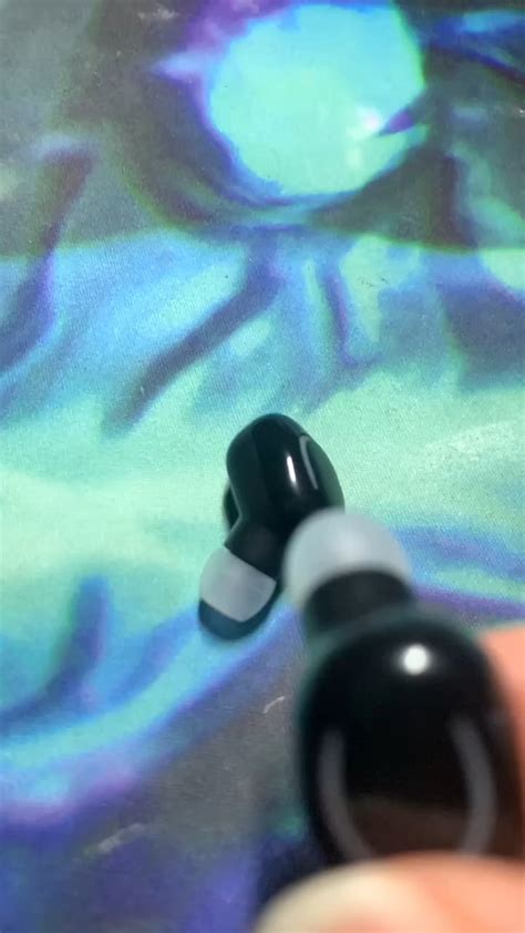 My Earbuds Doesnt Connect Togerher The Common Way Of Reseting Them Inside Case Doesnt Work