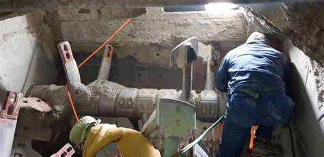 콘크리트믹서 내부코팅제거및 믹서팁 믹서암 게이트라이너 게이트씰 게이트뒷판 절단교체설치작업을 완료하였습니다 삼형제기계콘크리트믹서유지보수청주용접 기계제작설치 네이버 블로그