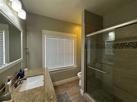 711 18th St Sacramento Ca 95811 Zillow