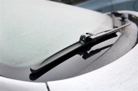 How To Replace Windshield Wipers With At Home Auto Glass