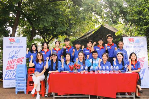 Th Ng B O N P H S Nh P H C T P Trung H C Sinh Tr Ng Tuy N V O L P N M H C