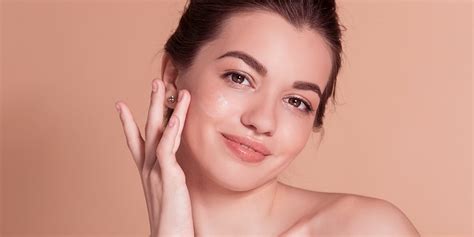 4 Best Dewy Skin Serums Youbeauty