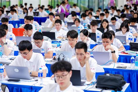 新思科技推出业界首款连接大规模ai加速器集群的超以太网和ualink Ip 解决方案