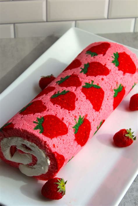 Strawberry Swiss Roll
